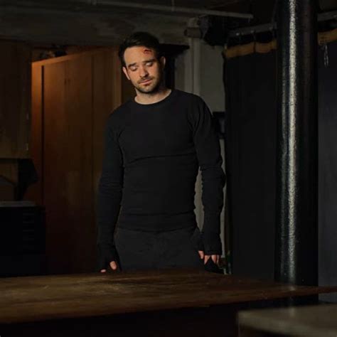 Matt Murdock In Black Shirt Matt Murdok Super Héroe Darevil