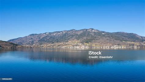 볼프강 호수에서 드론 사진 알파인 산맥 닥슈타인 어퍼 오스트리아 0명에 대한 스톡 사진 및 기타 이미지 0명 경관 고요한 장면 Istock