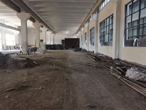 【4图】前黄新出6000平独门独院，一楼带行车，有货梯，带个院子常州武进前黄厂房仓库土地车位出租 常州58同城
