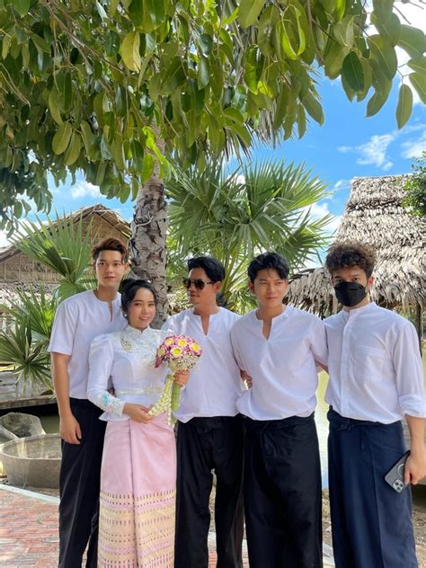 នរណាទប់រំភើបជាប់ កូនៗពេញកម្លោះ ឧកញ៉ា ព្រាប សុវត្តិ នៅធ្វើរឿងនេះឲ្យភរិយា មានវីដេអូ Khmerload