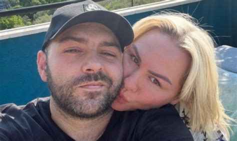 10 Years Of Marriage This Is How Vesa Was Surprised By Big Basta Ora Info