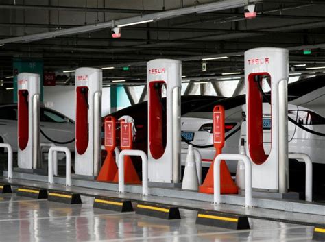 Tesla Despide A Trabajadores Por Intentaron Formar Sindicato Imagen Radio