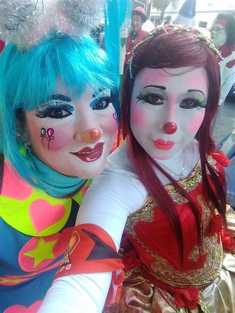 Pin By N Derwent S On A Gaggle Of Silly Clowns 3 Female Clown