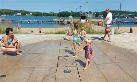 Jezioro Ukiel Niedostępne Dla Kąpiących Się Sinice Zaatakowały Radio