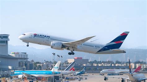 At Least 50 Injured On Latam Airlines Boeing 787 After Technical