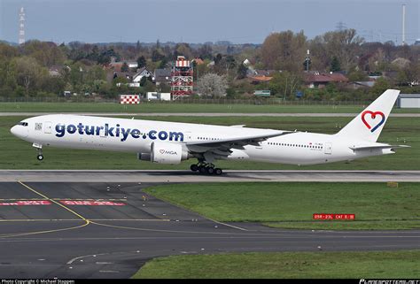 TC MGG Mavi Gök Airlines MGA Boeing 777 3ZGER Photo by Michael