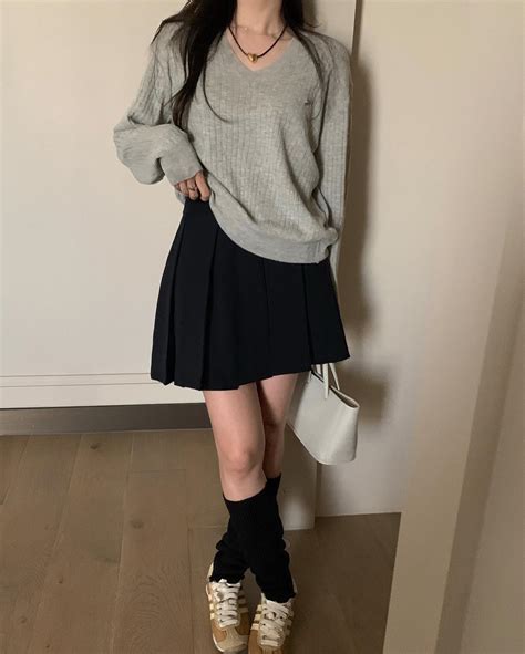 클로젯스토리지 [🔥반응최고] 프리티영띵 케이블 브이넥 꽈배기 루즈핏 니트 5color