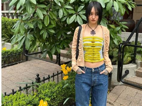 「めちゃかわですね」忽那汐里、おなかちら見えのスタイル抜群ショットを公開！ 「ほんとうにすき」 All About ニュース