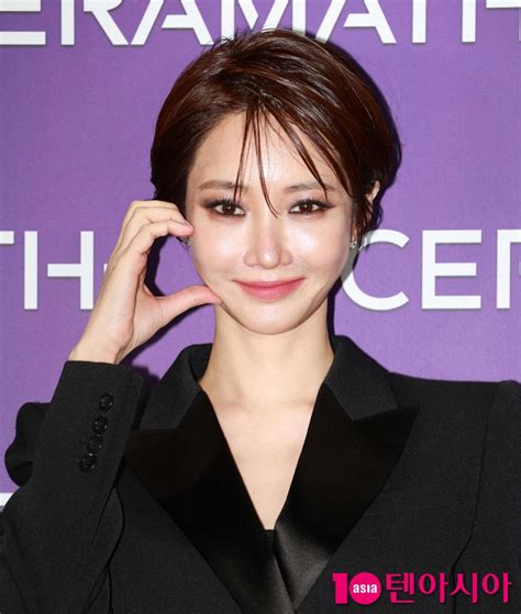 고준희 단발 여신 사랑스러워[ten포토 ]