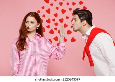 2 Hundred Girl Kissing With No Clothes On Royalty Free Images Stock