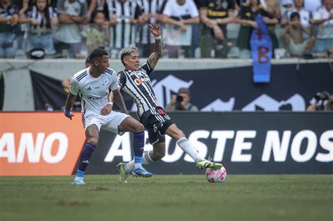 gol contra Cruzeiro vence Atlético em primeiro clássico na Arena MRV