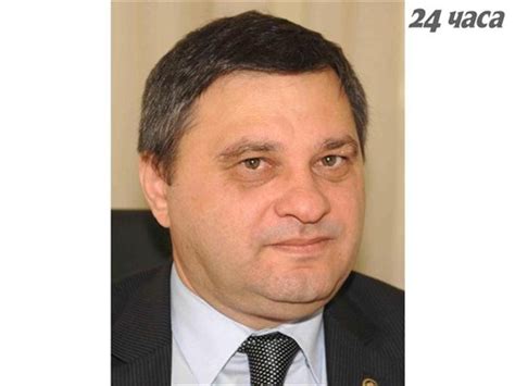 Стефан Петров не отговори на критики от ЕК заради интервюто му в “24 часа”