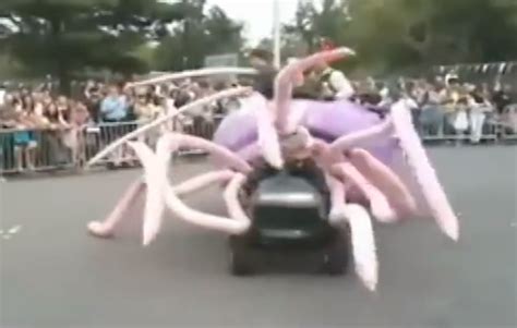 Cars With Tentacles They Exist Autoevolution
