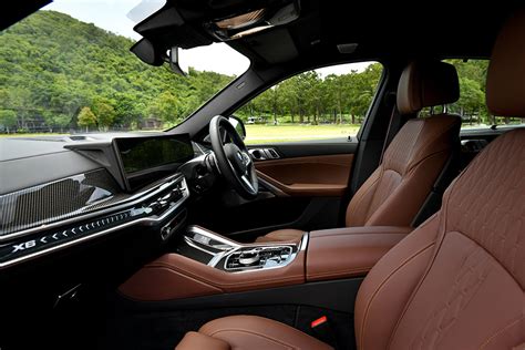 ราคาอย่างเป็นทางการ Bmw X6 Xdrive40i M Sport Lci 5899000 บาท