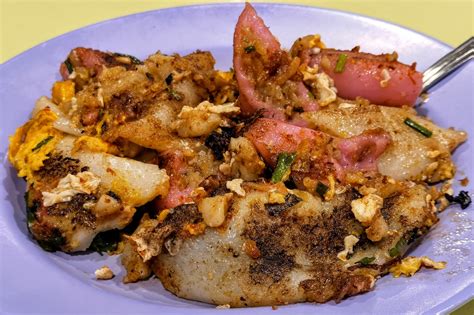 Yong Xiang Carrot Cake Stall Famous For Their Fried Teochew Kueh Bendemeer F C Tony Johor