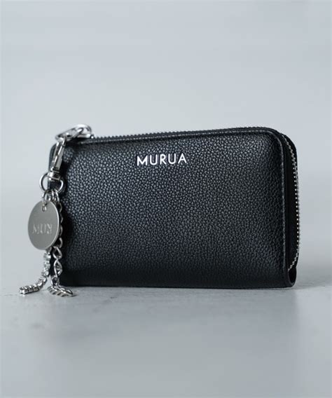 Murua（ムルーア）の「murua ムルーア L字ファスナーキーケース スマートキー対応 Mr W1223 チャーム（キーケース キー