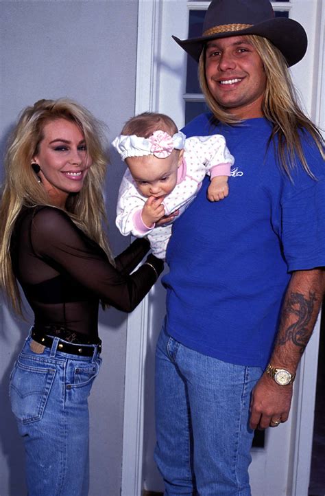 Skylar Lynnae Neils Rocker Dad Vince Neil Struggled Accepting Her Death