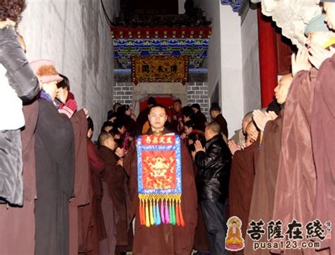 湖北黄梅五祖寺方丈见忍法师于今日开始闭关修行