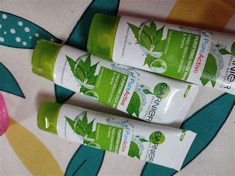 Garnier Skin Naturals Pure Active Neem Face Wash 100 G