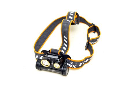 Test av Fenix HM65R hodelykt | JEGER.NO