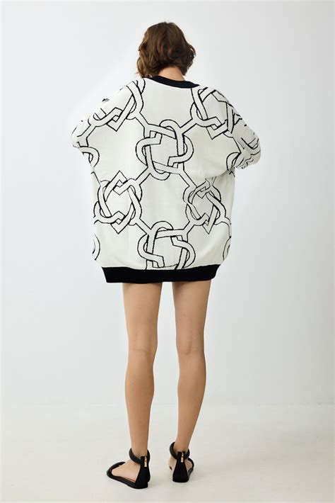 Marrianne Cardigan Sample