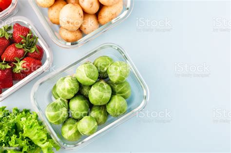 신선한 생 야채가 들어간 유리 상자 유리 용기에있는 야채와 과일 식품 저장 개념 0명에 대한 스톡 사진 및 기타 이미지 0명 가정 생활 가정 주방 Istock