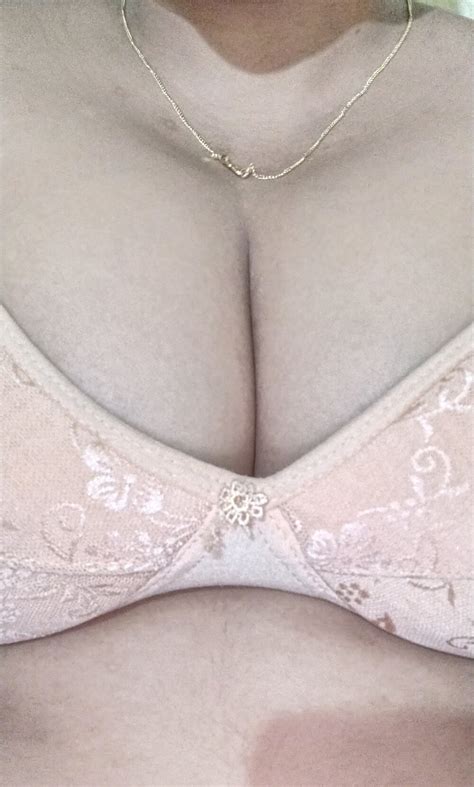 Nandita Cam Model Free Live Sex Show And Chat Stripchat