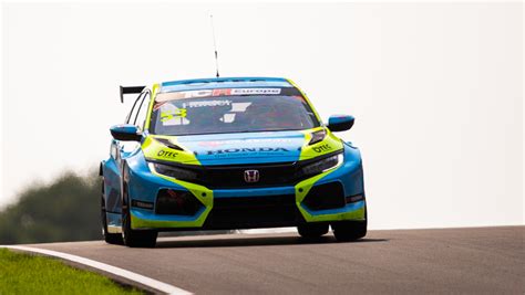 Mike And Michelle Halder Targeting Wtcr Programme In 2021 Touringcars Net