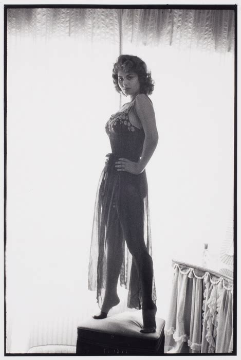 Sophia Loren Pinup Poses Sofia Loren Classic Actresses Starlet Cool