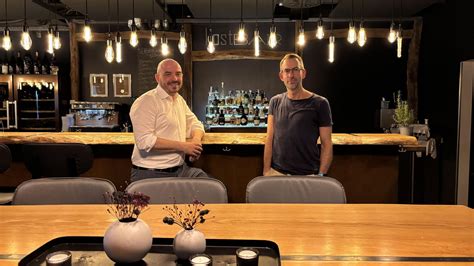 Warum Eine Ettlinger Weinbar Auch Kaffee Und Pizzaliebhaber Lockt