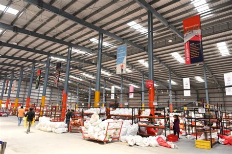 Shadowfax Redefining E Commerce Delivery In India Motorindia