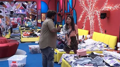 Bigg Boss Non Stop వభదలత రచచ అఖల అజయ మధయ మసల ఎతత
