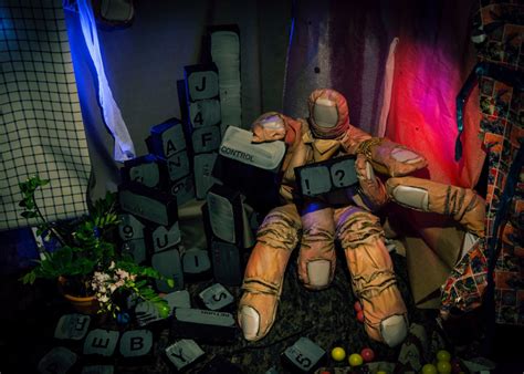 Molly Lowe At Hammer Museum Art Viewer