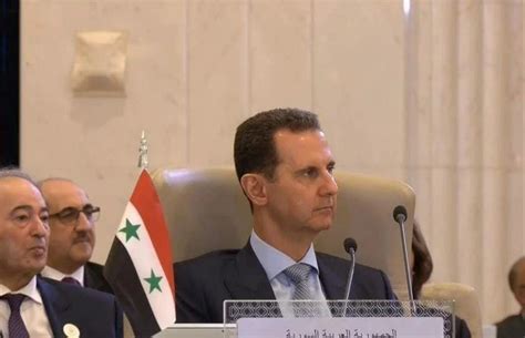📰 A President Al Assad Removed His Ear Piece At Arab Summit