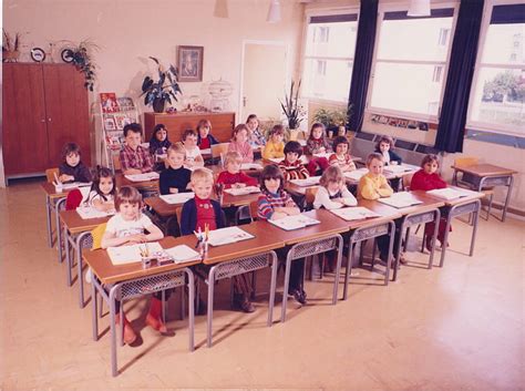 Photo De Classe Cp 1973 1974 De 1973 Jean Rostand Copains Davant