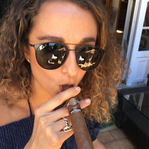 100 Beautiful Cigar Smoker Babes The Cigarmonkeys