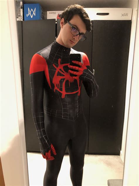 Your Friendly Neighbourhood Spider Man Scrolller