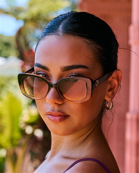Indie Eyewear Zuri Sunglasses In Brown Ombre Free Shipping And Easy