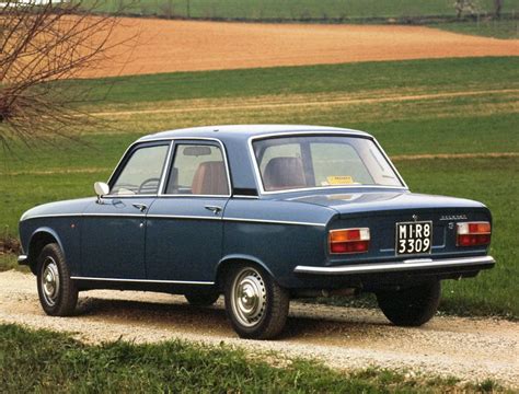 Peugeot 304 S le bal dune débutante