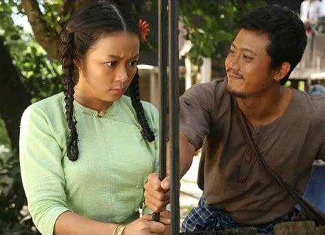 စင်ကာပူနိုင်ငံက ရုပ်ရှင်ရုံကြီးတွေမှာ ပရိသတ်တွေနဲ့ တွေ့ဆုံလက်မှတ