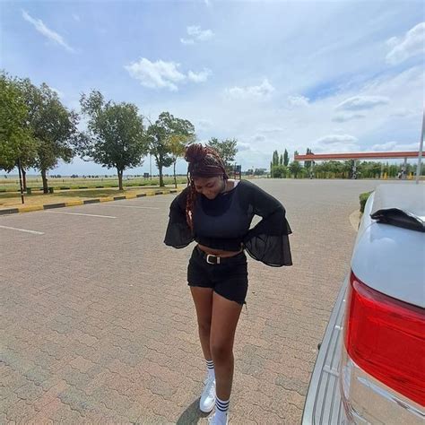 Kitsow Caroline Dosini Dasilva Caroline Kitso Threads Say More