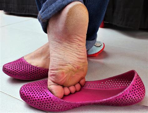 Gracie Has Always Adored Girls Feet And Toes On Tumblr