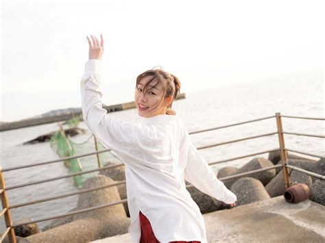 画像4 9 須田亜香里、湯船に寝そべる姿が色っぽい 初フォトエッセイ先行カット解禁＜がんこ＞ モデルプレス
