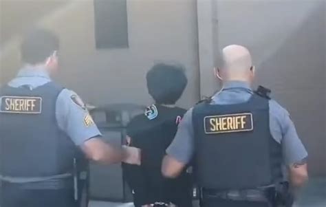 Cara de bebé él es el peligroso chico de 16 años sentenciado a más