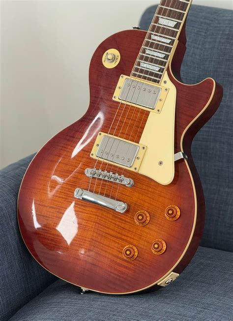 Epiphone Les Paul Standard With New Case Electric Guitars