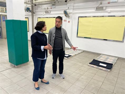 冷鋒殺到│天文台發入冬後首個寒冷天氣警告 18間臨時避寒中心開放 星島日報