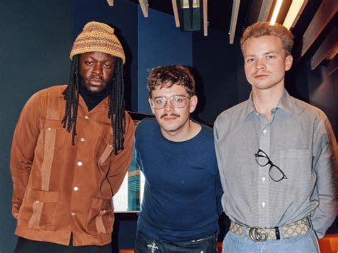 Дэлхийн алдарт Black Midi хамтлаг долдугаар сарын 26 нд Улаанбаатар