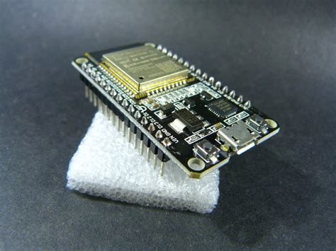 Esp32 Wifi Microcontroller Esp Wroom 32 Arduino Compatible Buy Online