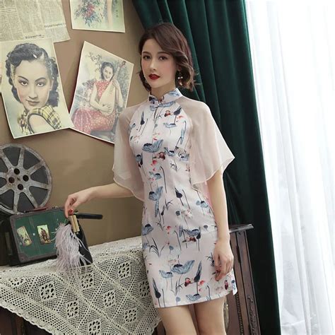 Летние модные сексуальные короткие Cheongsam современные белые тонкие ...