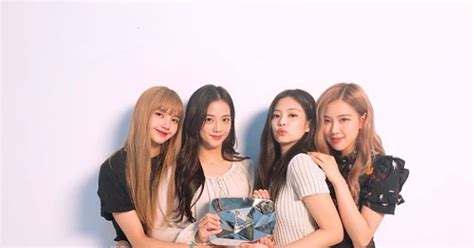 블랙핑크 유튜브 다이아몬드 버튼 받았다 1000만 구독자 감사해